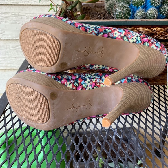 Jessica Simpson | Shoes | Jessica Simpson Floral Given2 Pump | Poshmark